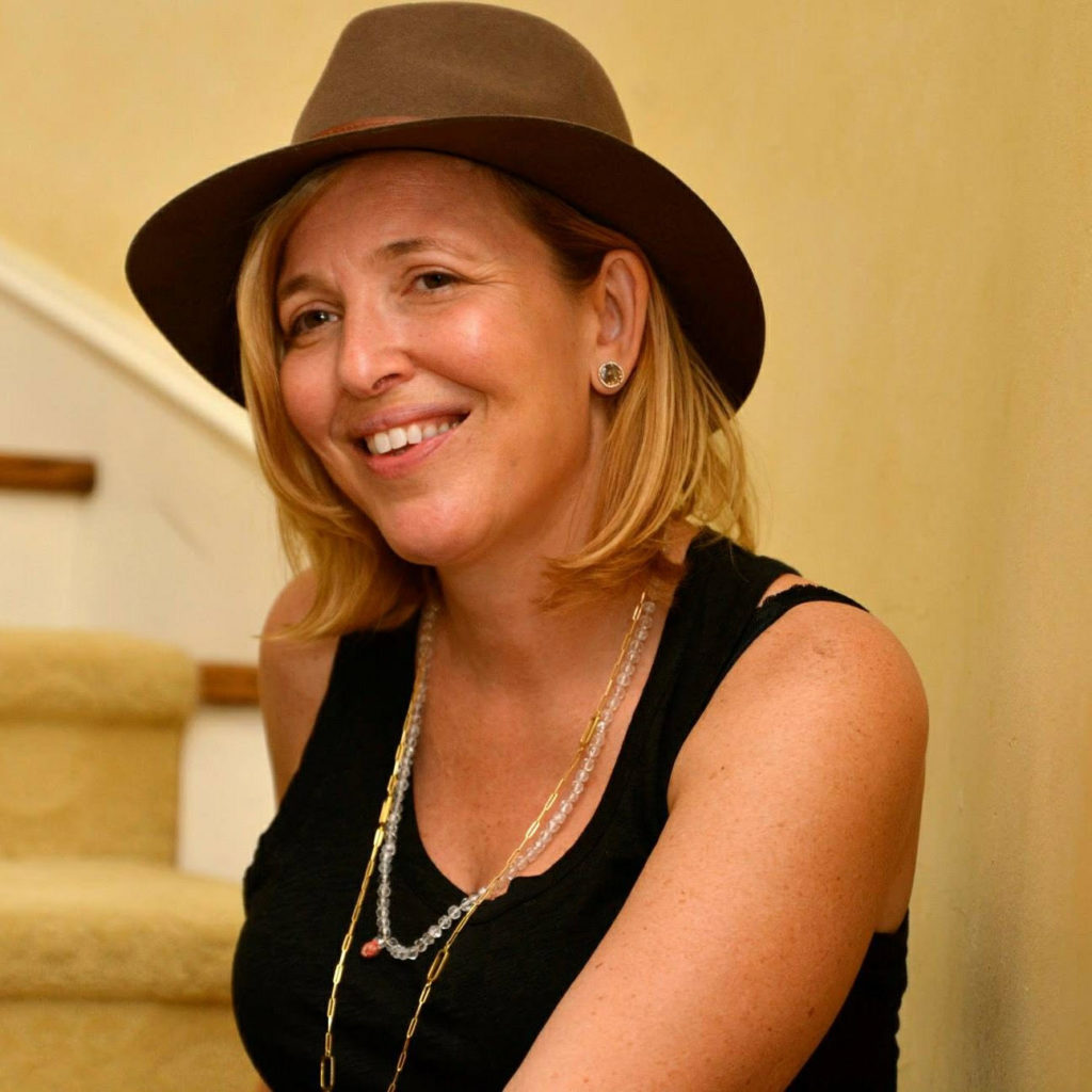 Experience Talks 12/23: Lily Dulan, MFT | EngAGE Stories